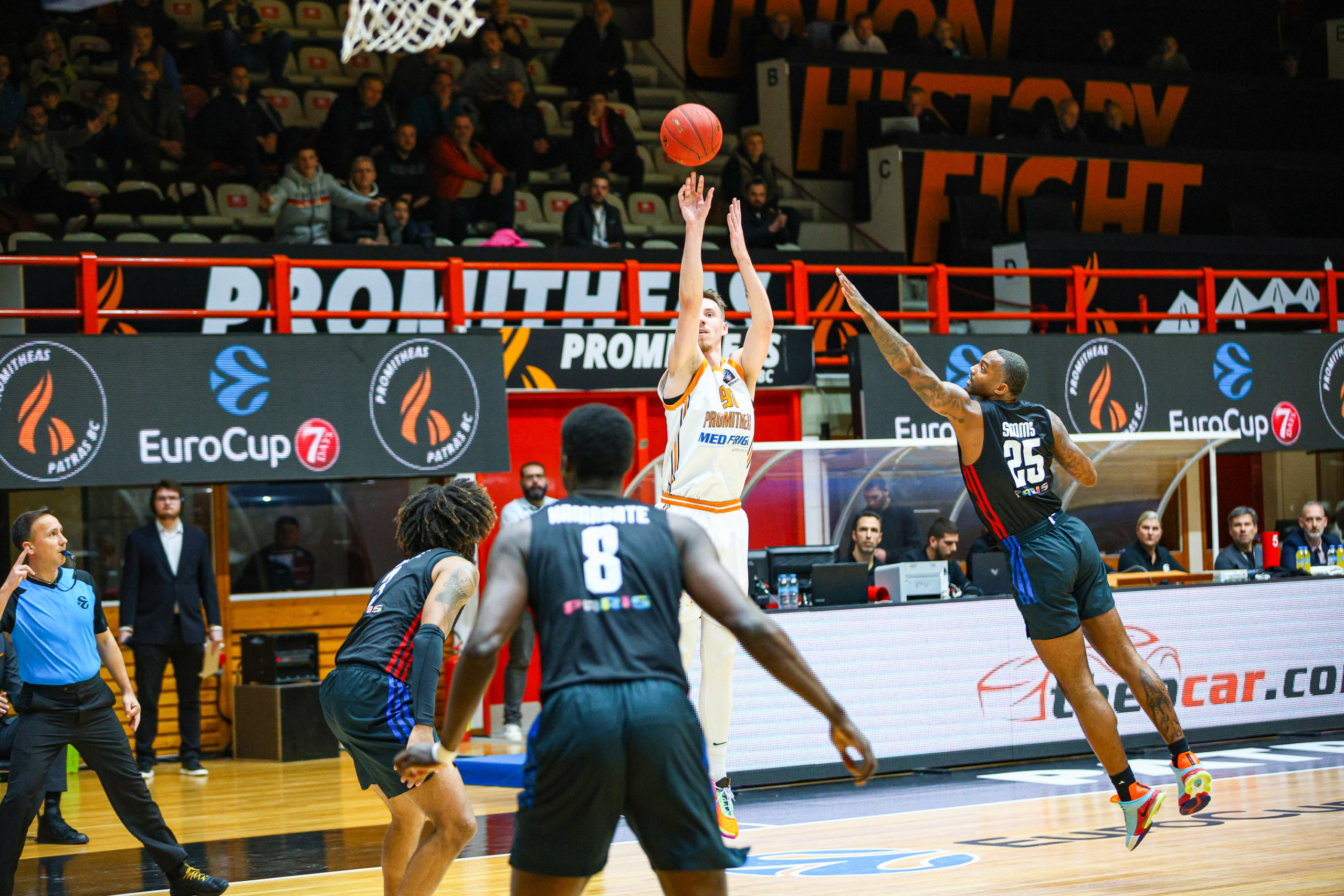 Patras vs Paris : une défaite sur le fil - Paris Basketball