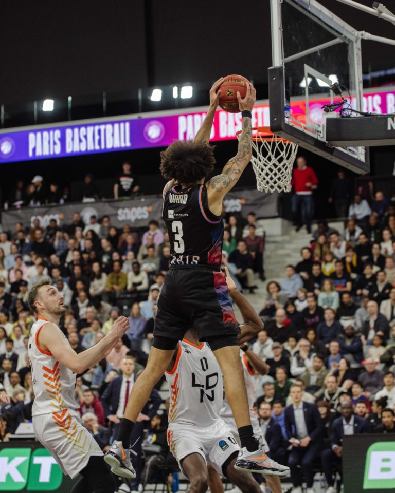 Paris wins Match 1 - ParisBasketball