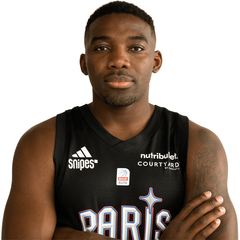 Nadir Hifi, joueur du ParisBasketball