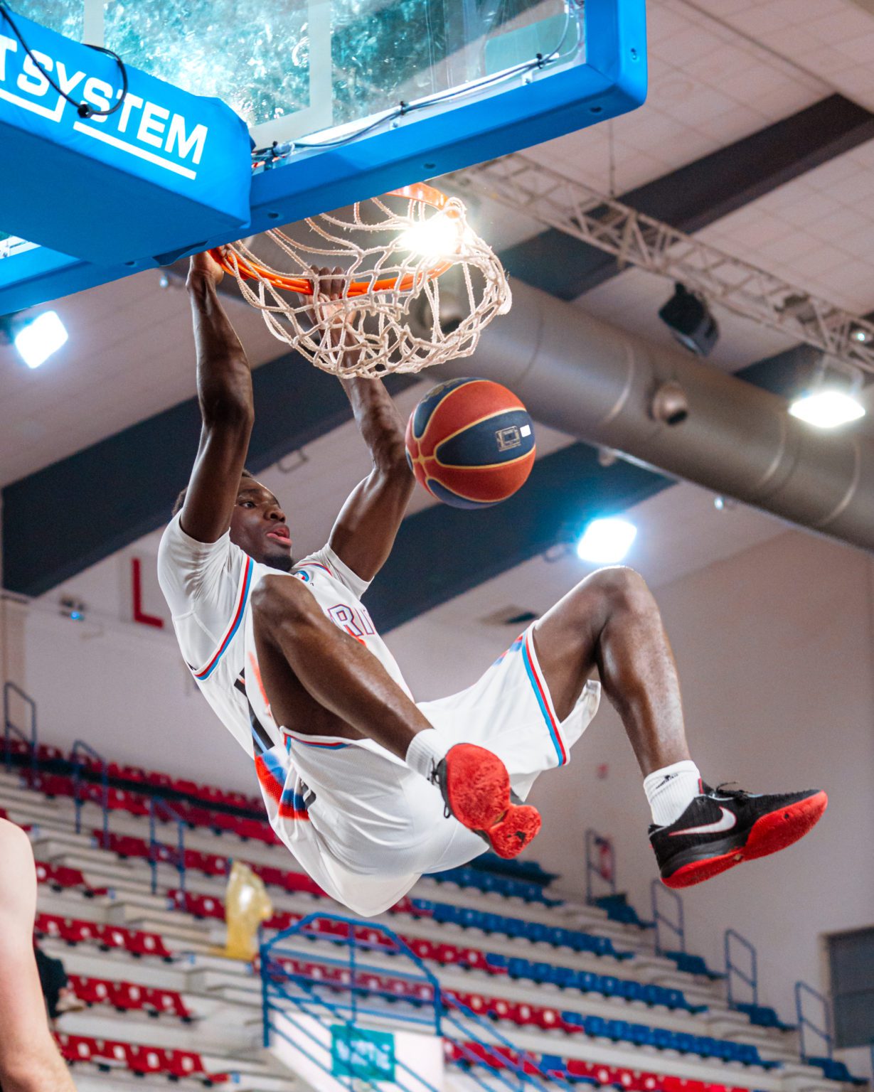 Paris Basketball - The Parisian professional basketball club